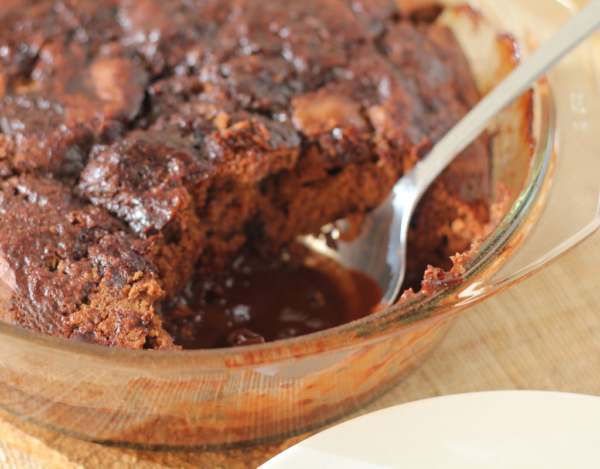 Chocolate self-saucing pudding