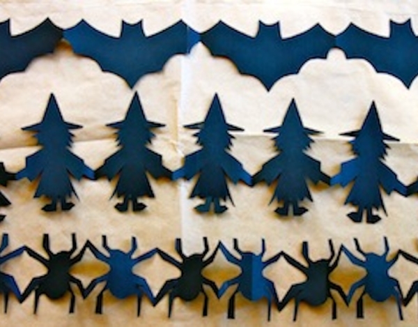 Halloween Paper Chains | Halloween Crafts | Kids Activities