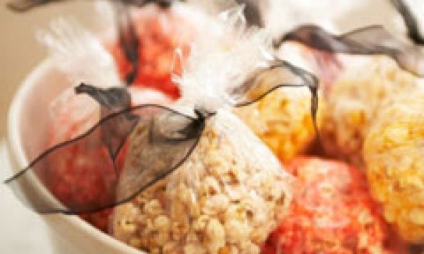 Lolly gobble bliss bombs - Sweet Popcorn