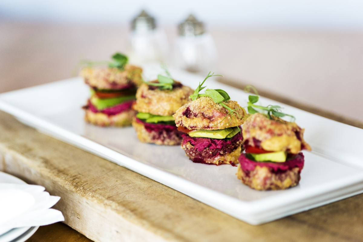 Mini beet burgers | Recipes | Kidspot