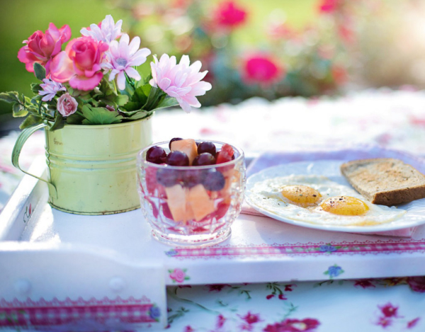 Throw a Pink Ribbon Breakfast | Food | Kidspot