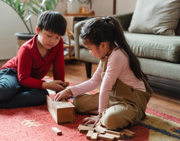 Elastics Jingles For Kids | Kidspot