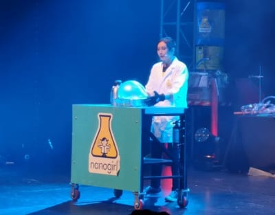 Nanogirl Live! Out of This World | Family Time | Kidspot