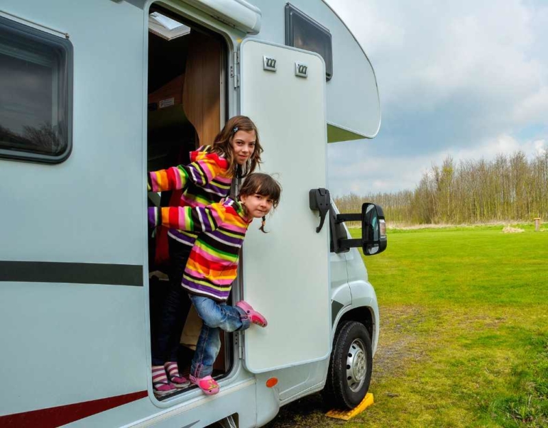 How To Plan A Fun Trip With Your Children In A Motorhome Rental ...